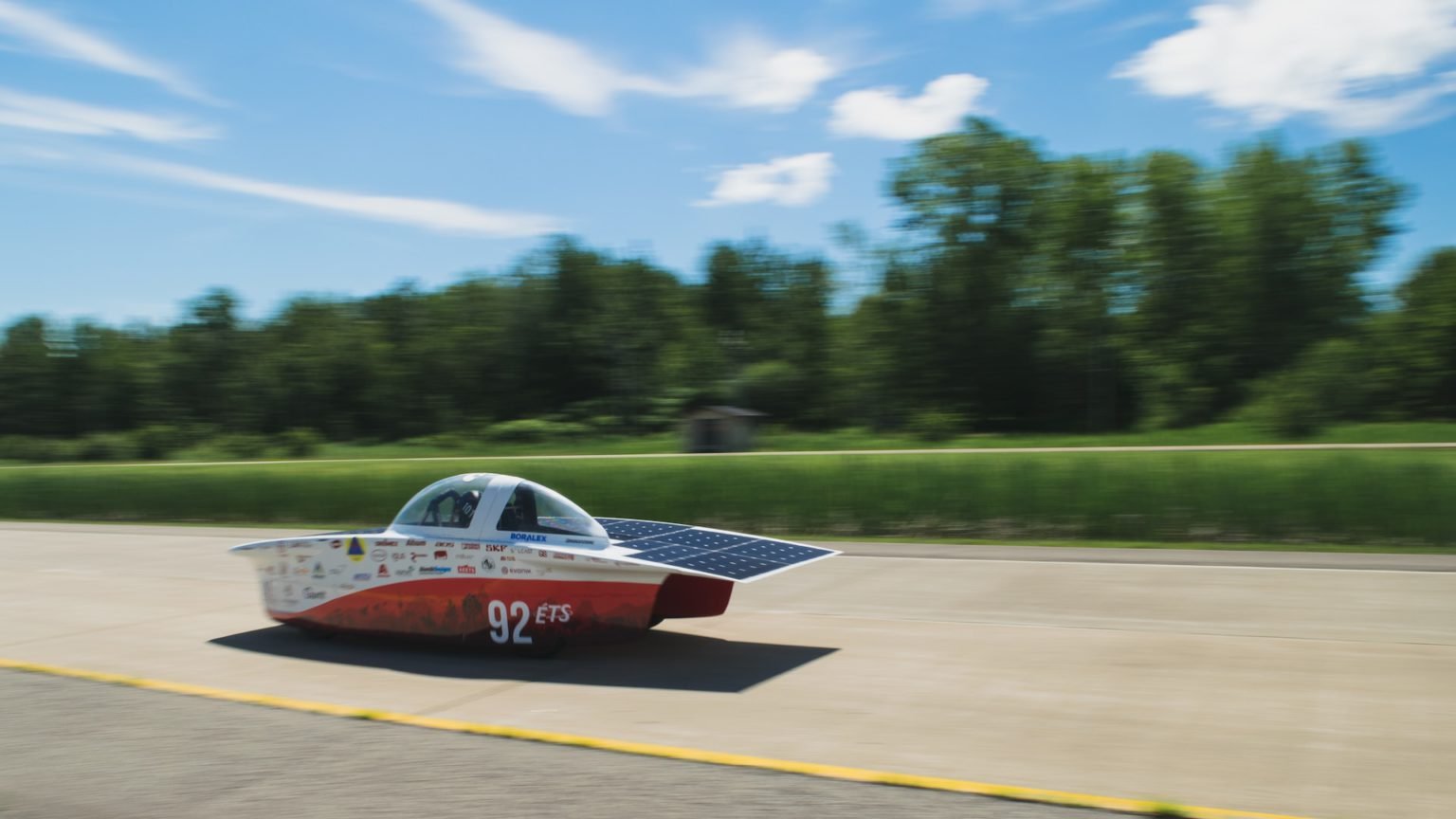 How Solar Vehicles Work: A Deep Dive — Sustainable Review