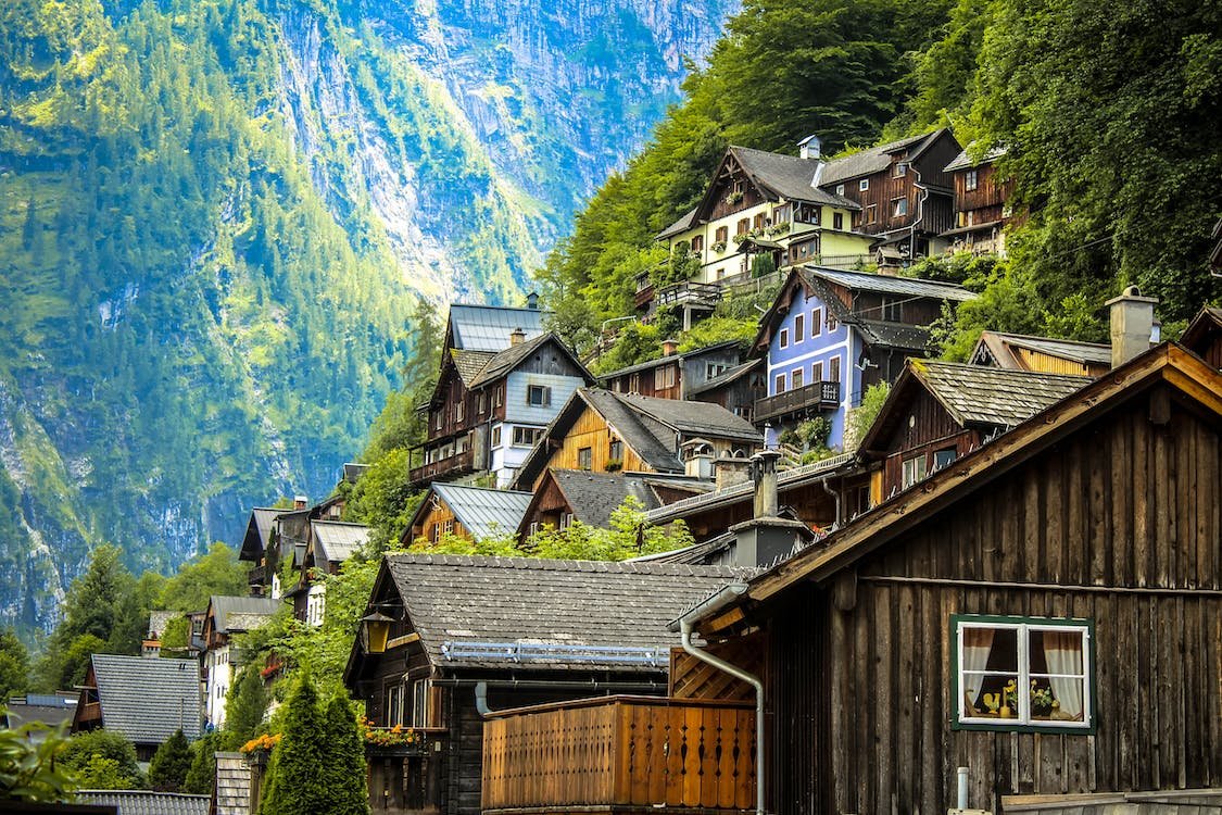 Top 10 Greenest Sustainable Countries in the World — Sustainable Review