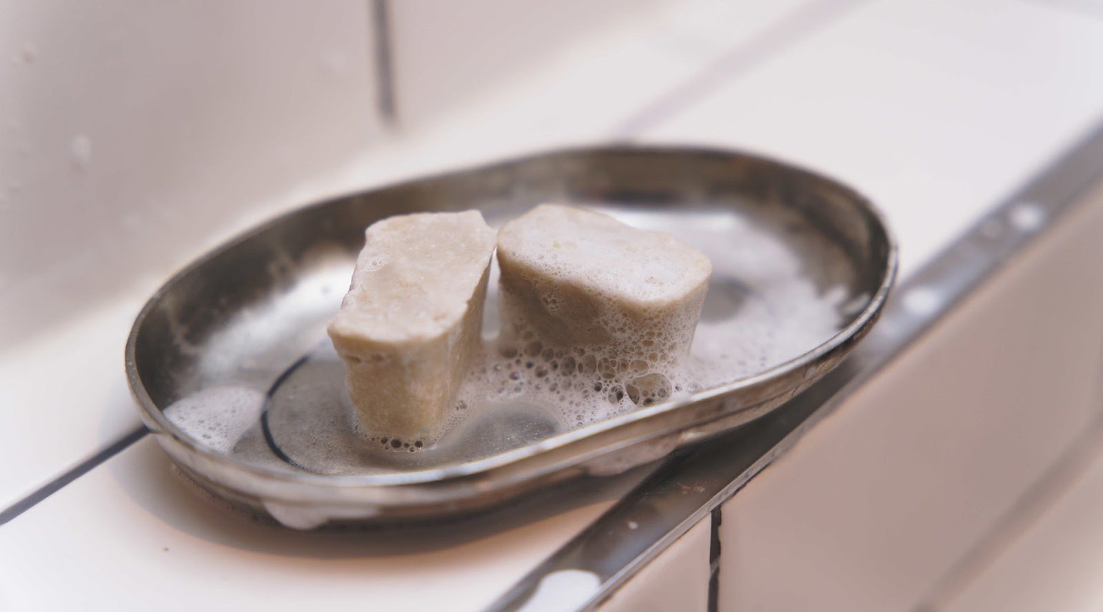 Top 10 Plastic Free Shampoo Brands for Eco-Friendly Haircare ...